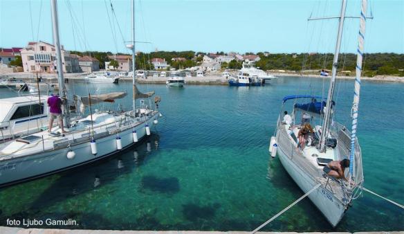 Secret Croatia: ISLANDS WITHOUT CAR